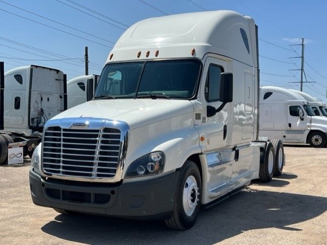 Used Trucks Dallas | Infinity Trucks | Dallas Truck Dealership