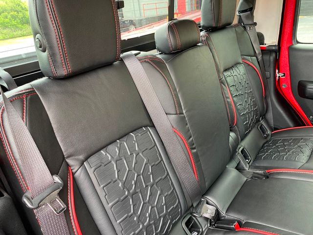 Купить Разное 2020 Jeep Gladiator DEADPOOL rhino/lined LIFTED 38"s ...